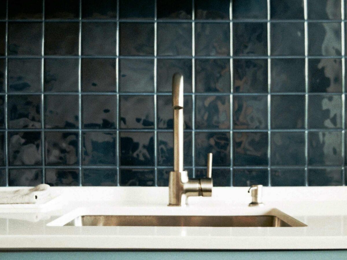 Kitchen Backsplash Tile—How to Pick the Right Size - The JC Huffman Cabinetry Company